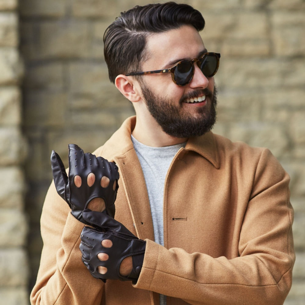 Men's Signature Smooth Leather Driving Gloves – Isotoner.com USA